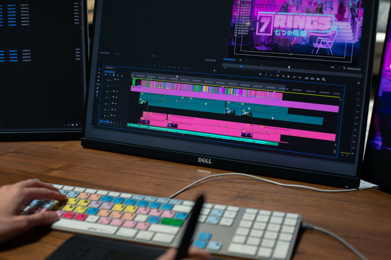 4 Reasons to Become a Staff vs. Freelance Video Editor