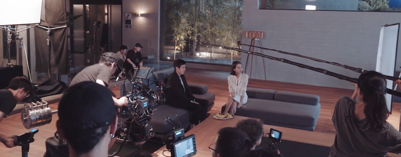 How Parasite Uses Brilliant Design and Invisible VFX to Transcend Language